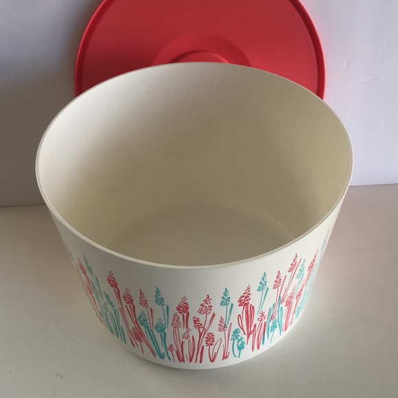 Tupperware | Kitchen | Tupperware Set Canister Jumbo Jug Tumbler 4 ...